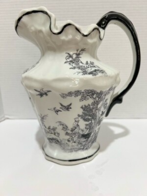 Pitchers - Rooster Pitcher