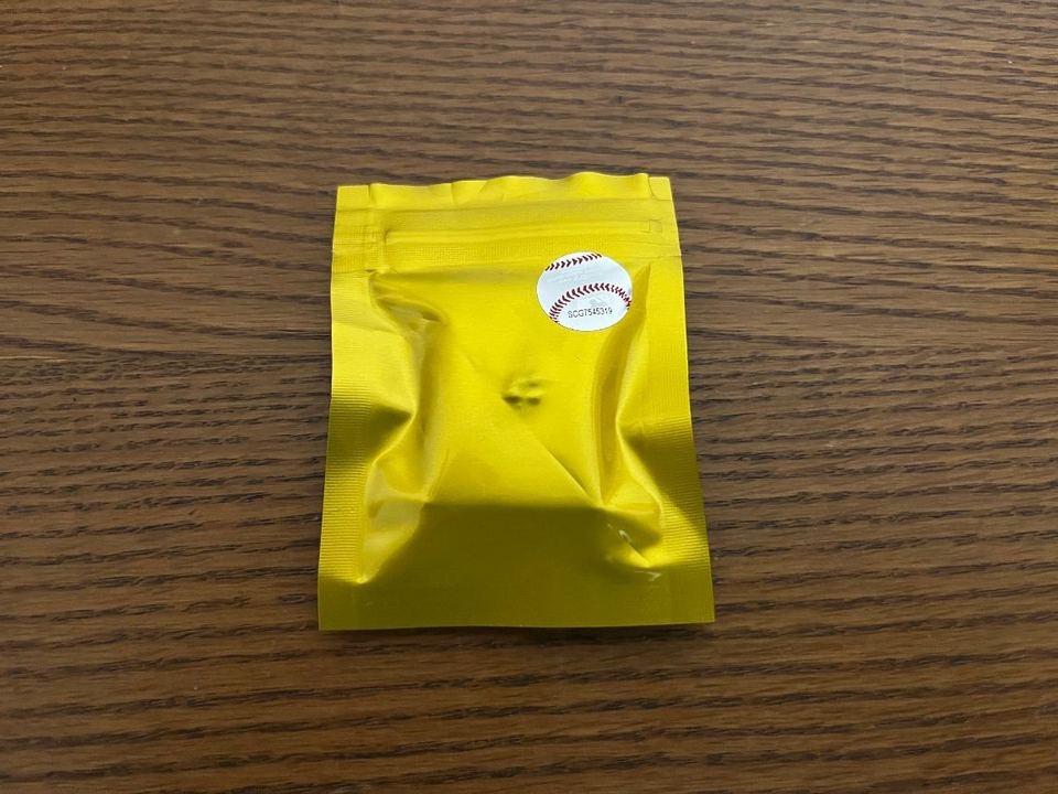 Topps Superbox Exclusive - Mystery pin - Enamel Pin, 1 of 10 | eBay