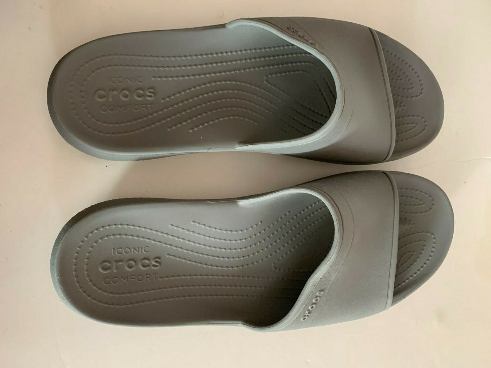 CROCS MENS SLIP ON ICONIC COMFORT SANDALS GRAY SIZE 1… - Gem