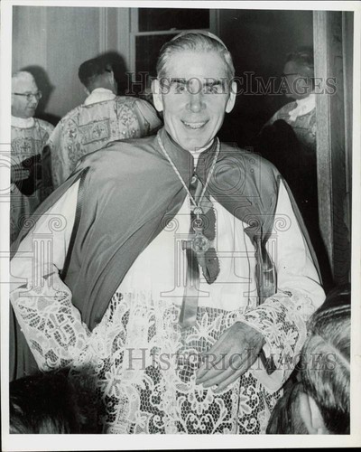 Press Photo Bishop Fulton J. Sheen during mass in San Francisco ...