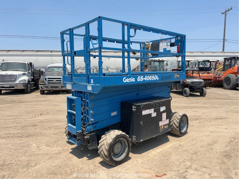 2016 Genie GS4069 DC 40' Electric Scissor Lift Manlift Aerial Platform ...