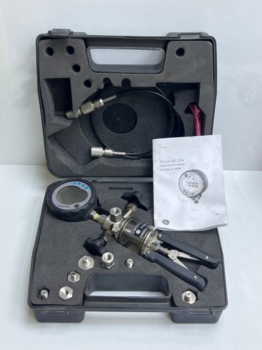 GE DRUCK DPI 104 / 10000 PSI SG WITH DRUCK PV212 / 15000PSI / 1000BAR ...