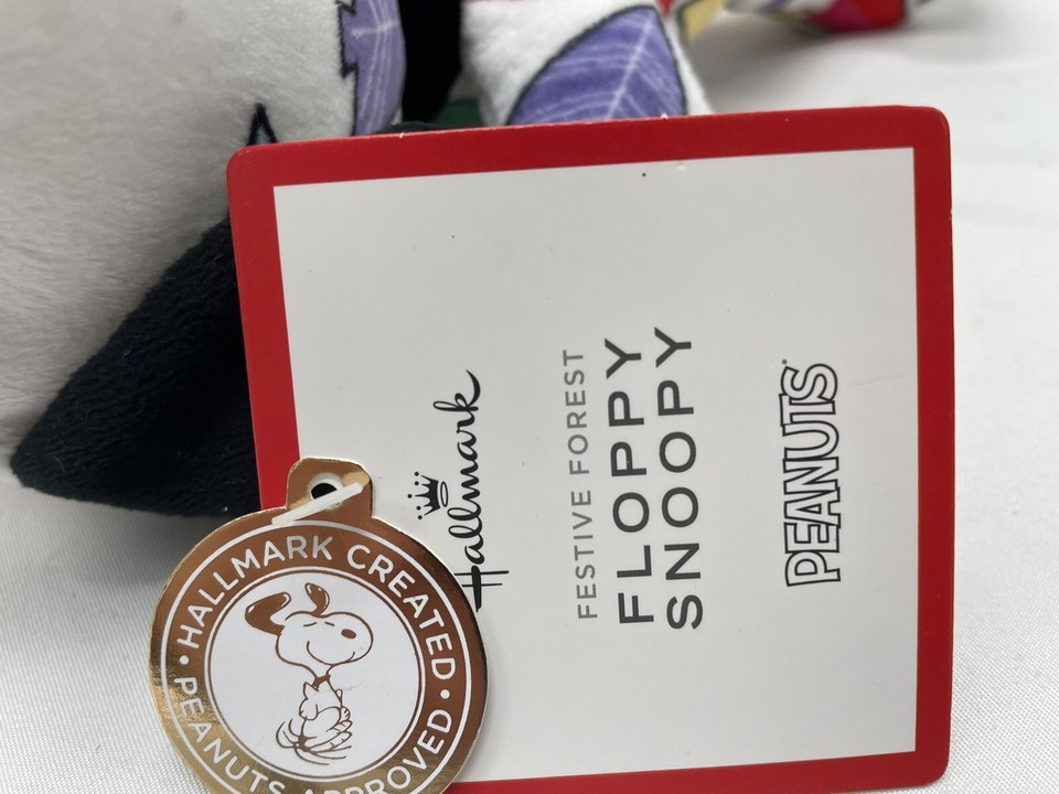 Hallmark Peanuts Festive Forest Floppy Snoopy 10" Plush Trees W Tags | eBay