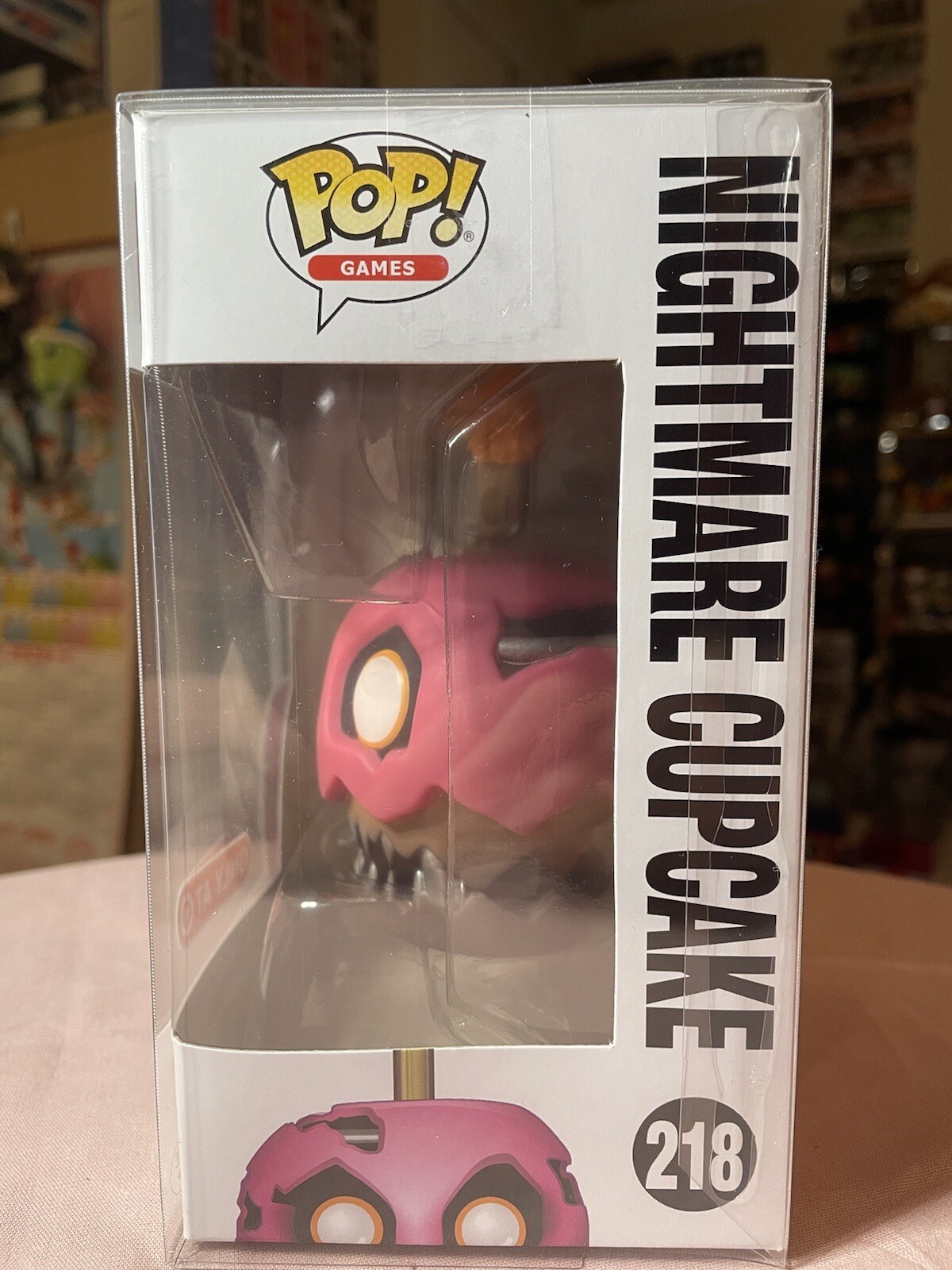 Funko Pop! #218 - Five Nights at Freddy's (FNAF) - Nightmare Cupcake ...