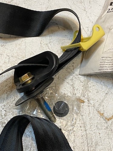 International Navistar Truck Safety 1684505C3 Seat Belt 3 Point Rls80 ...