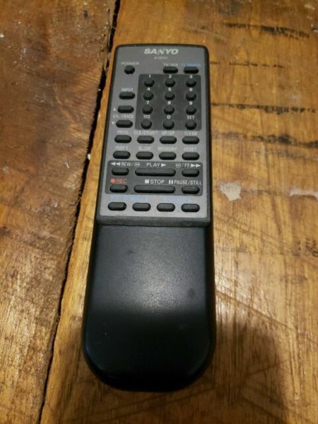 SANYO VCR Replacement Remote Control Model No. B19701 Rc10 for sale ...