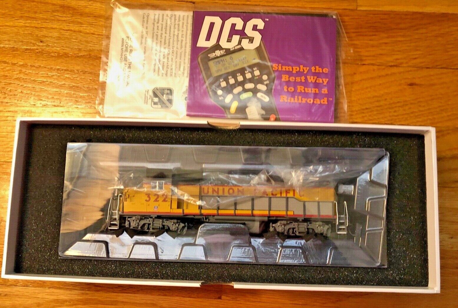 MTH Gp38-2 Union Pacific #322 Diesel Engine W/ Proto Sound 3 HO Scale ...