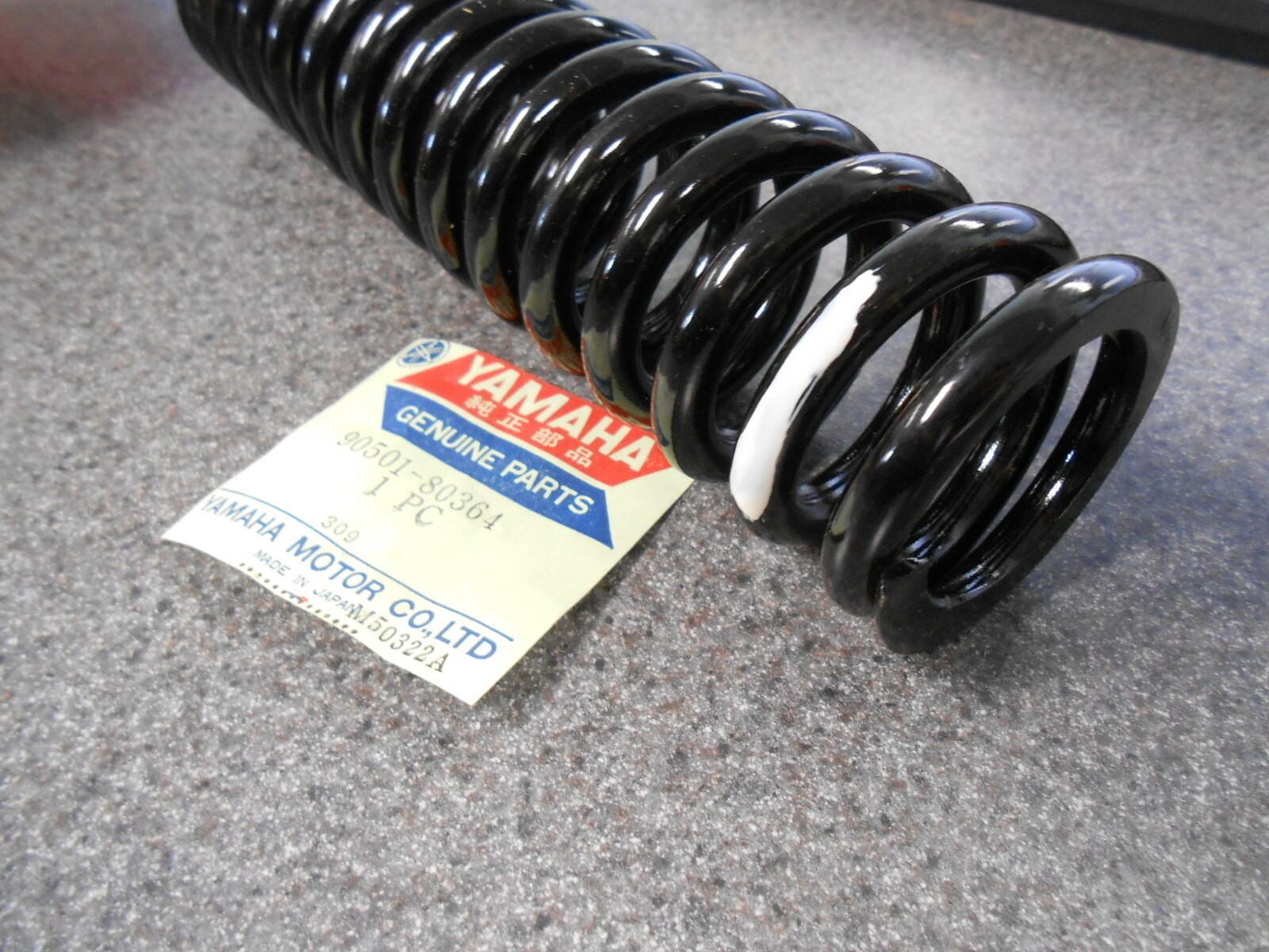 NOS Yamaha Spring 1 White 1975 MX250 MX400 YZ360 YZ250 76 YZ125 905 ...