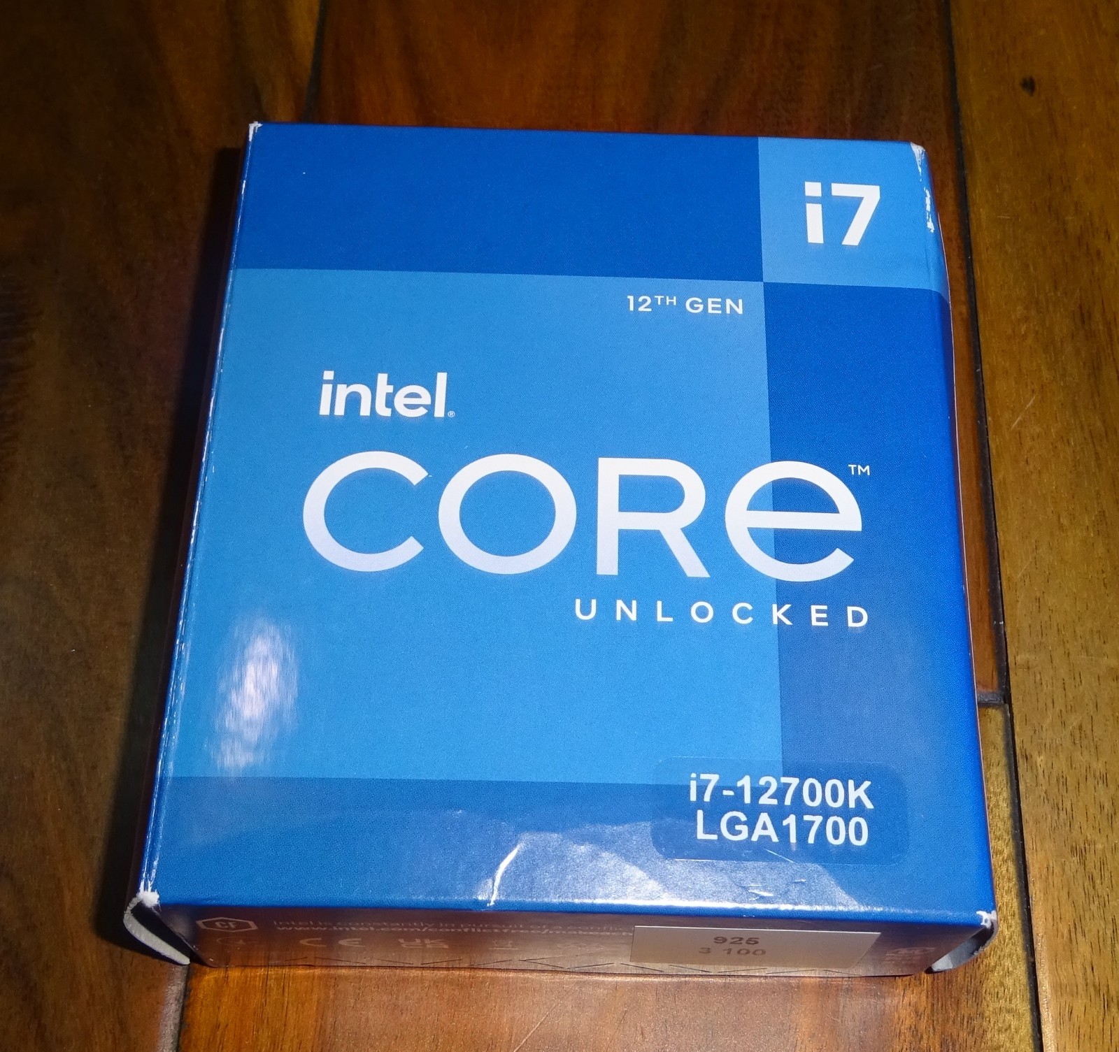 Intel Core i7-12700K Processor (5 GHz, 12 Cores, FCLGA1700) Box ...