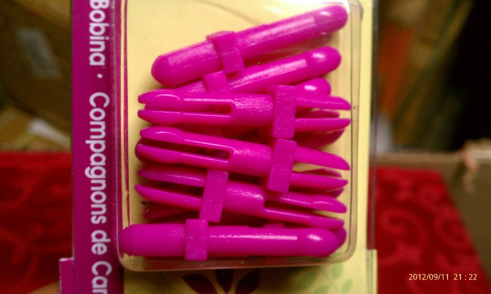 100 Handi Bobs Pegs Bobbin Holder Organizer Sewing Bernina,Brother, Viking | eBay