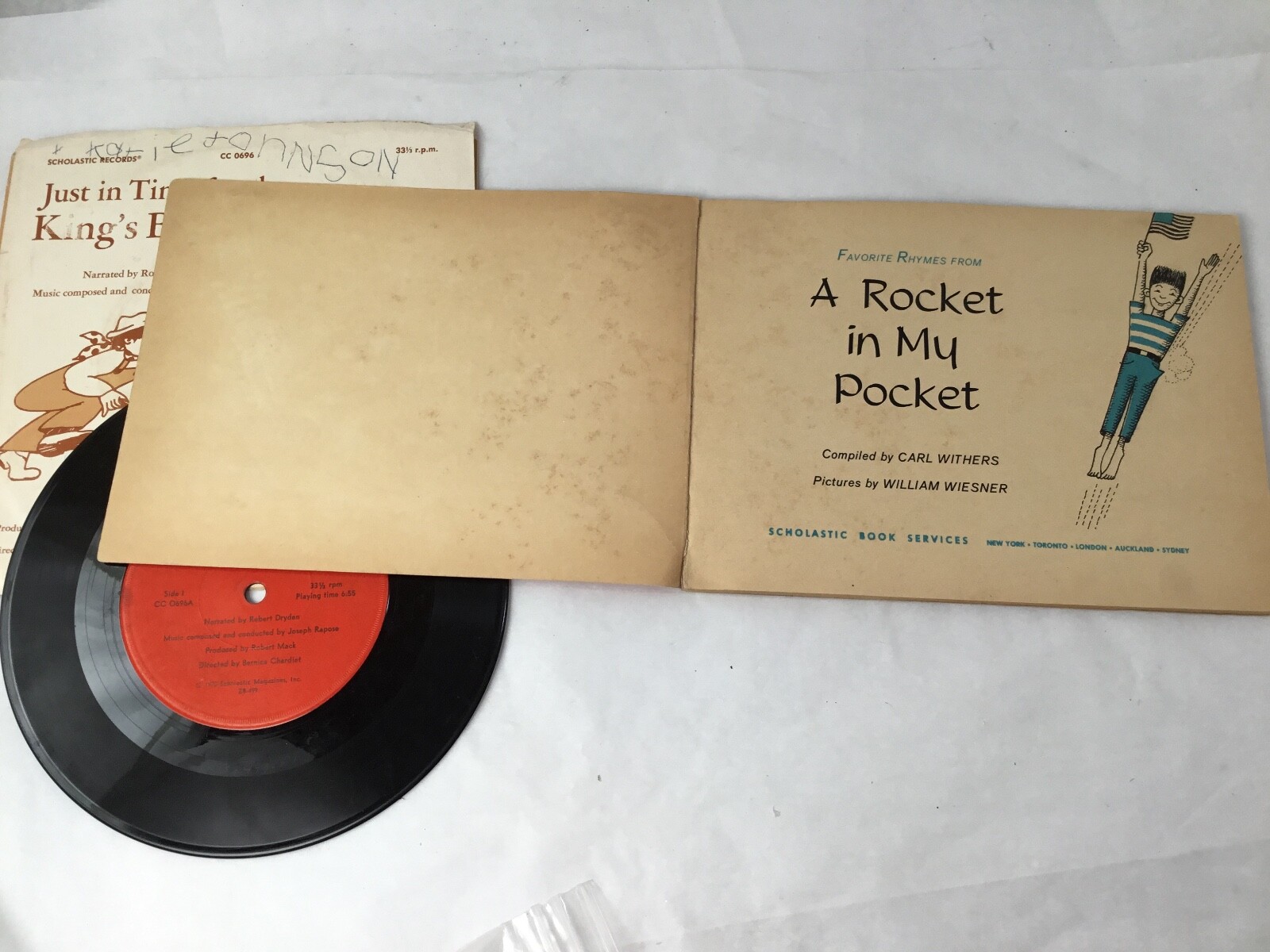 67 Scholastic Favorite Rhymes from Rocket in My Pocket Book by Wieisner ...