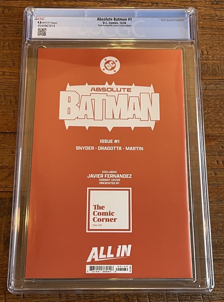ABSOLUTE BATMAN #1 CGC 9.8 AKIRA HOMAGE JAVIER FERNANDEZ B&W VARIANT ...