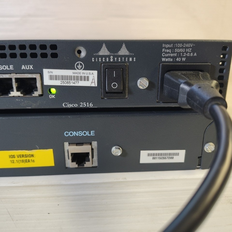 2x Cisco 2500 2516 & 2950, 14-Port Async Serial Access Terminal Server ...