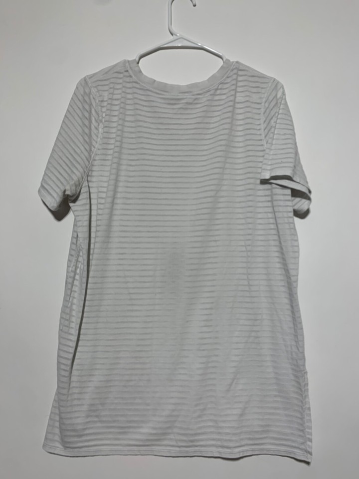 Lululemon Women White Striped Short Sleeve Shirt No Size Dot Stained ...