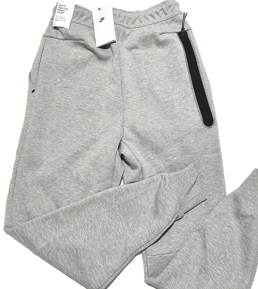 *NWT - NIKE Sportswear Mens Tech Fleece Tapered Jogger Pants - GREY ...