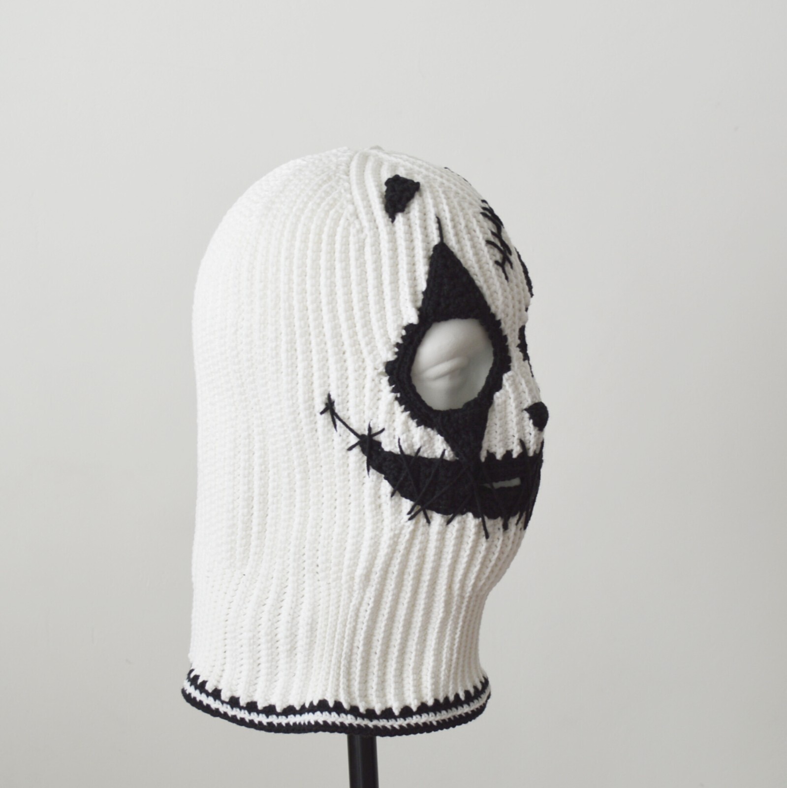 Creepy ghost face balaclava Baddie gangsta 3 hole ski mask Clown ...