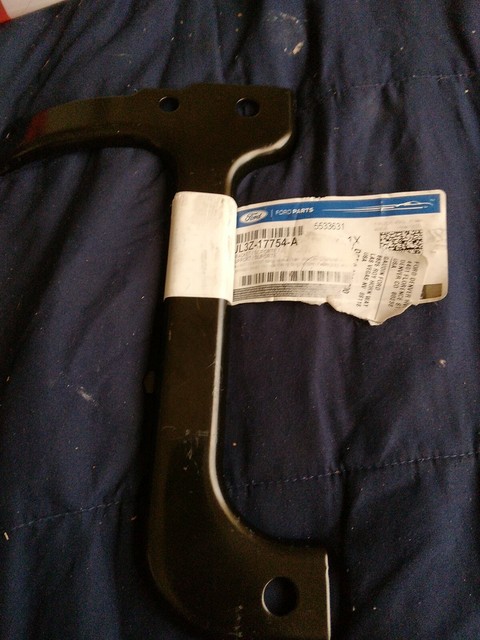 Ford OEM 2018 F-150 Front Bumper-upper Bracket Right JL3Z17754A for ...