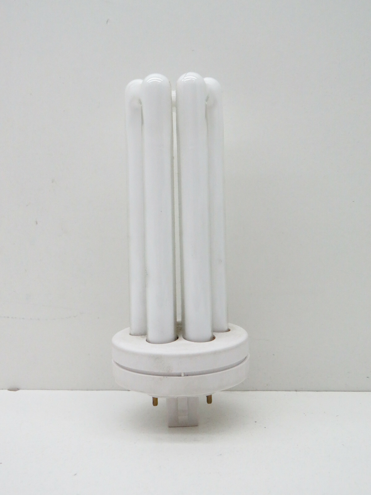 GE F32TBX/827/4P Fluorescent 32-Watt CFL Lamp Light Bulb 32W GX24q-3 ...