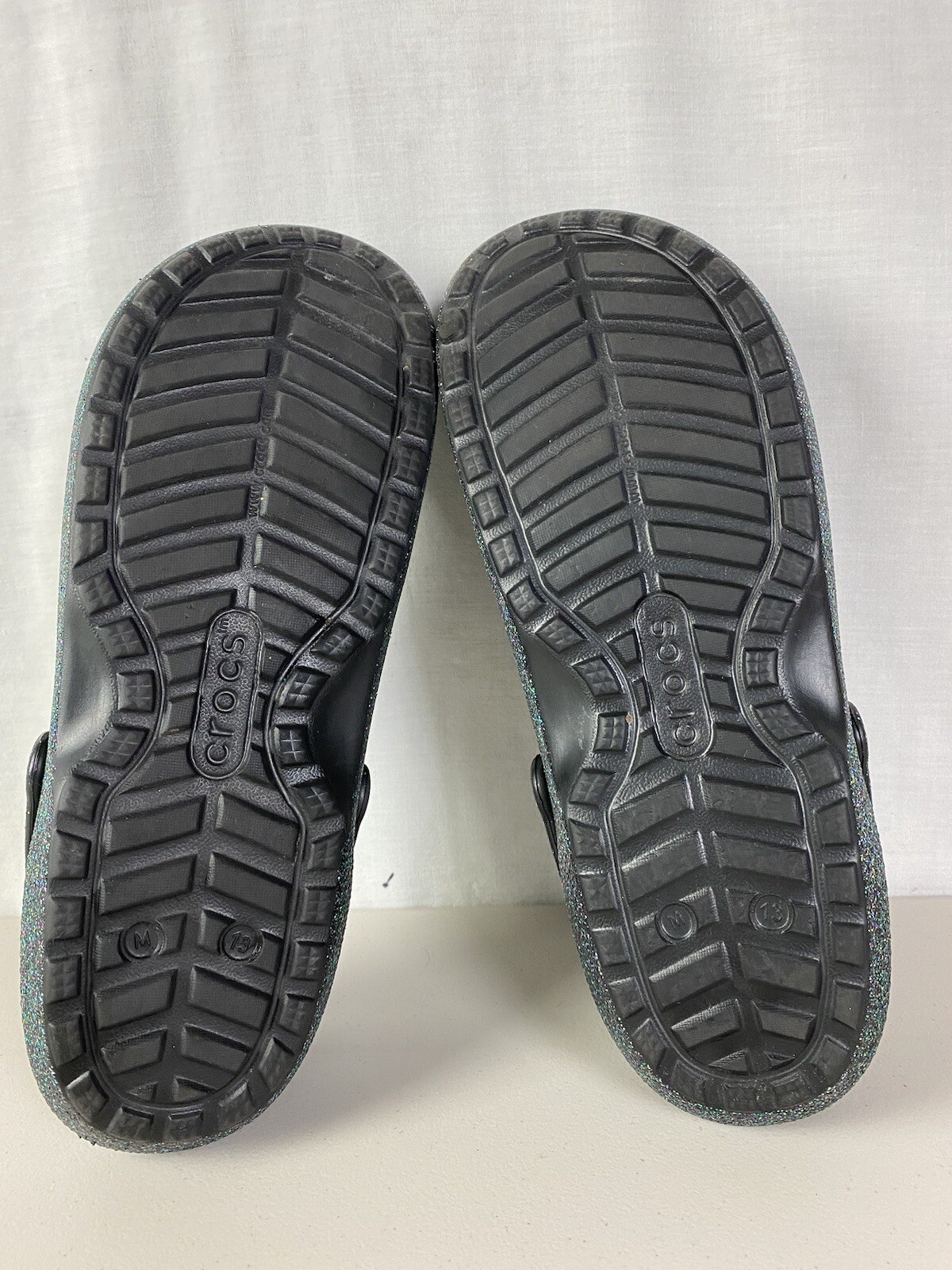 Crocs Men's Classic Lined Glitter Clogs Fuzzy Slipper… - Gem