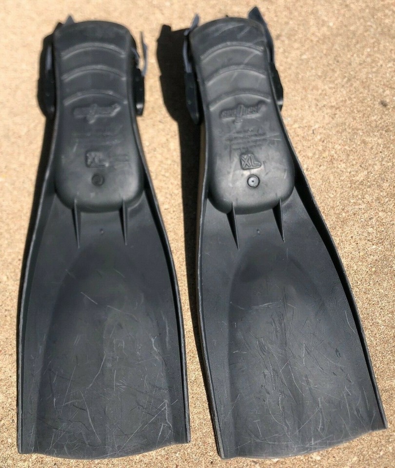SEA QUEST Accelerator Black DIVING FINS FLIPPERS SIZE XL MADE IN ITALY ...
