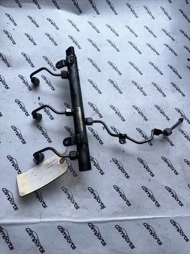 Mercedes W164 ML350 GL320 BlueTec Diesel Right Fuel Injector Rail w ...