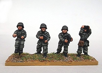 SGTS MESS G31 1/72 Diecast WWII German 20mm Gun Crew (4 Figures) | eBay