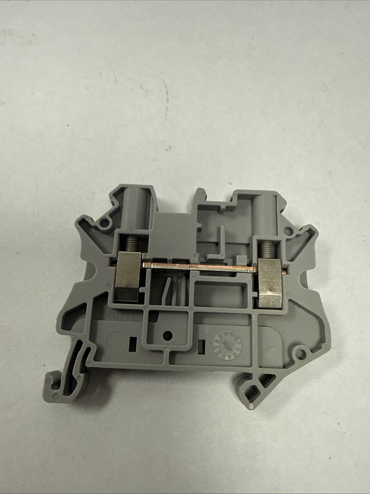 LOT oF 25 UT 4-MTD Phoenix Contact Terminal Block 30 amp 600 volt ...