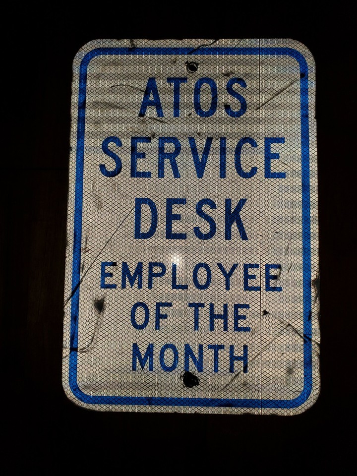 ATOS SERVICE DESK Employee Of The Month METAL REFLECTIVE PARKING ROAD ...