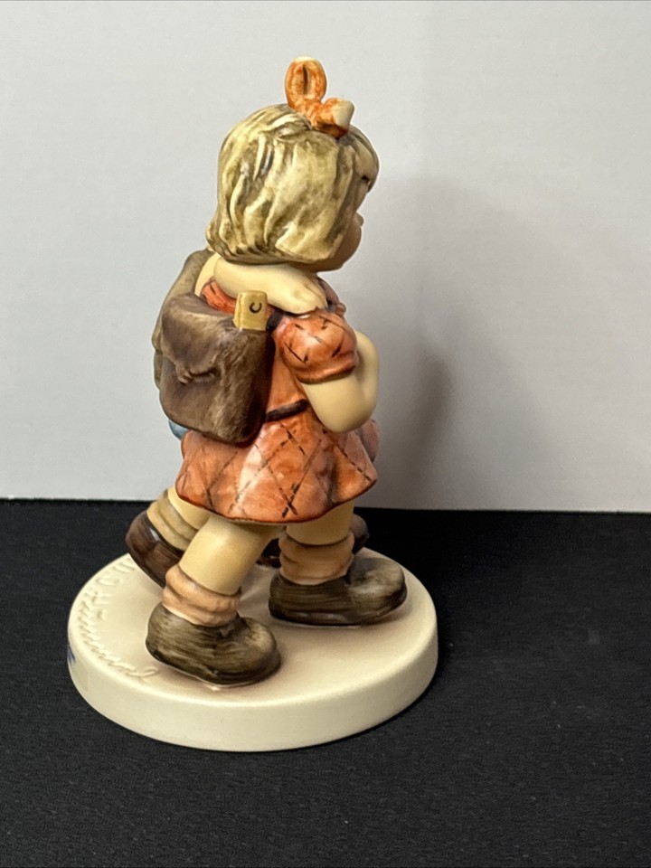 Hummel Goebel #731 "Best Friends" First Issue Year stamp, Tmk 8 Amazing ...