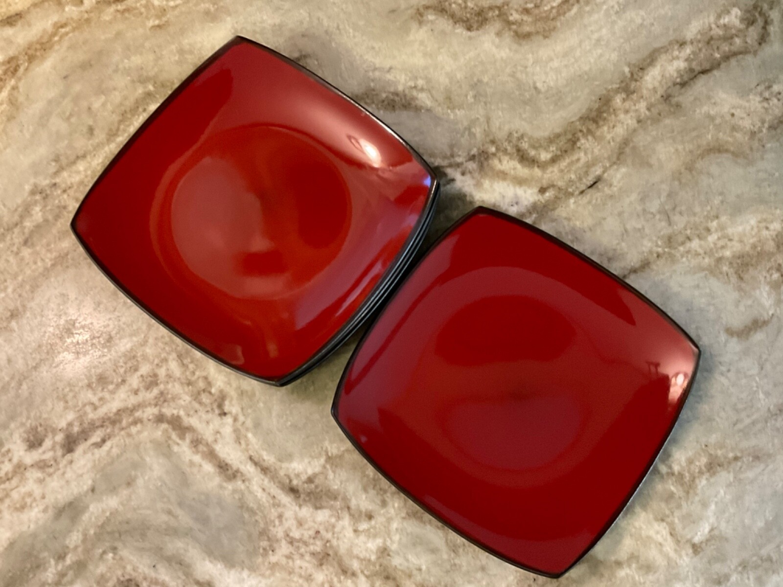 Square Salad Plates Red, Black. Reactive Glaze. Signature Living Set Of ...