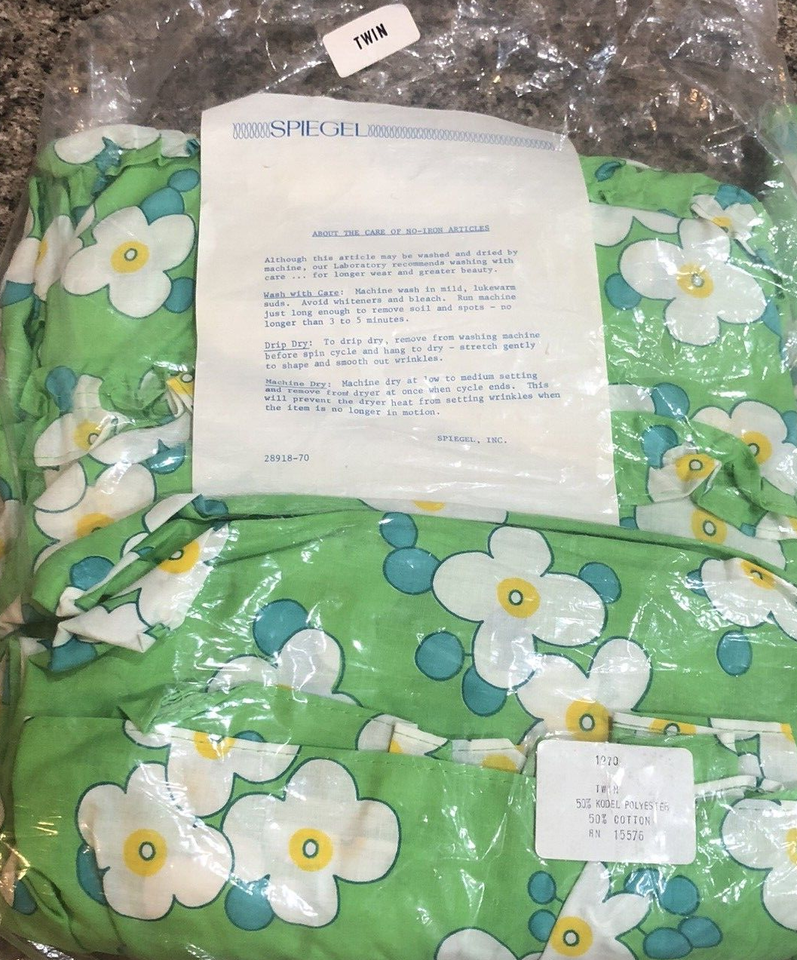 Twin Vintage Bedspread & Sham Groovy Spiegel NOS 70s Flower Power NIP ...