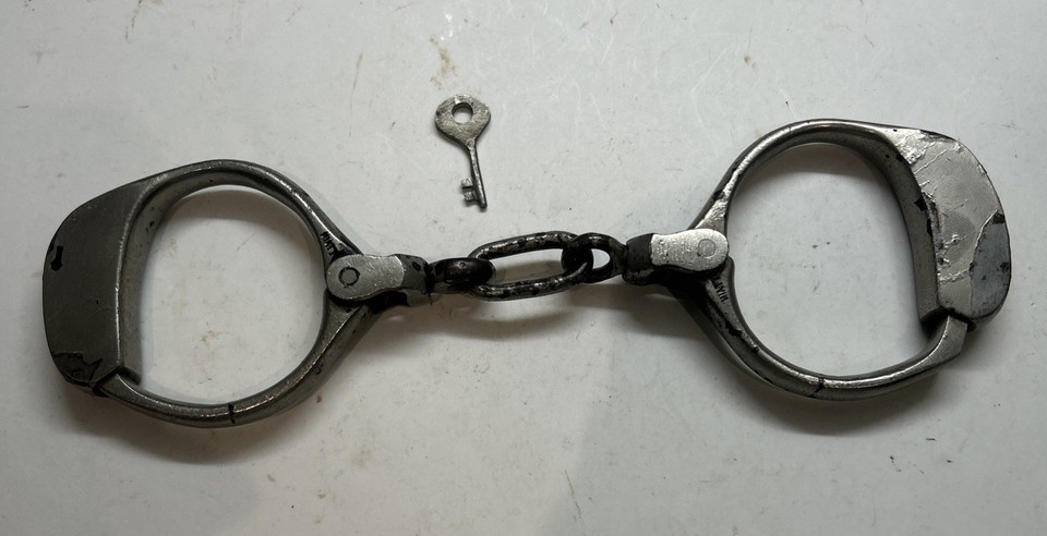 Handcuffs Hiatt Bean Pattern | eBay.de