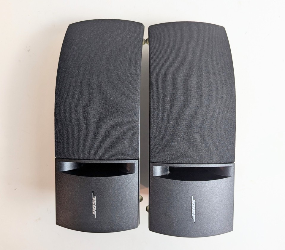 1 Bose VCS-10 Center Channel & 1 Set Bose 161 VCS-30 Speakers Free ...