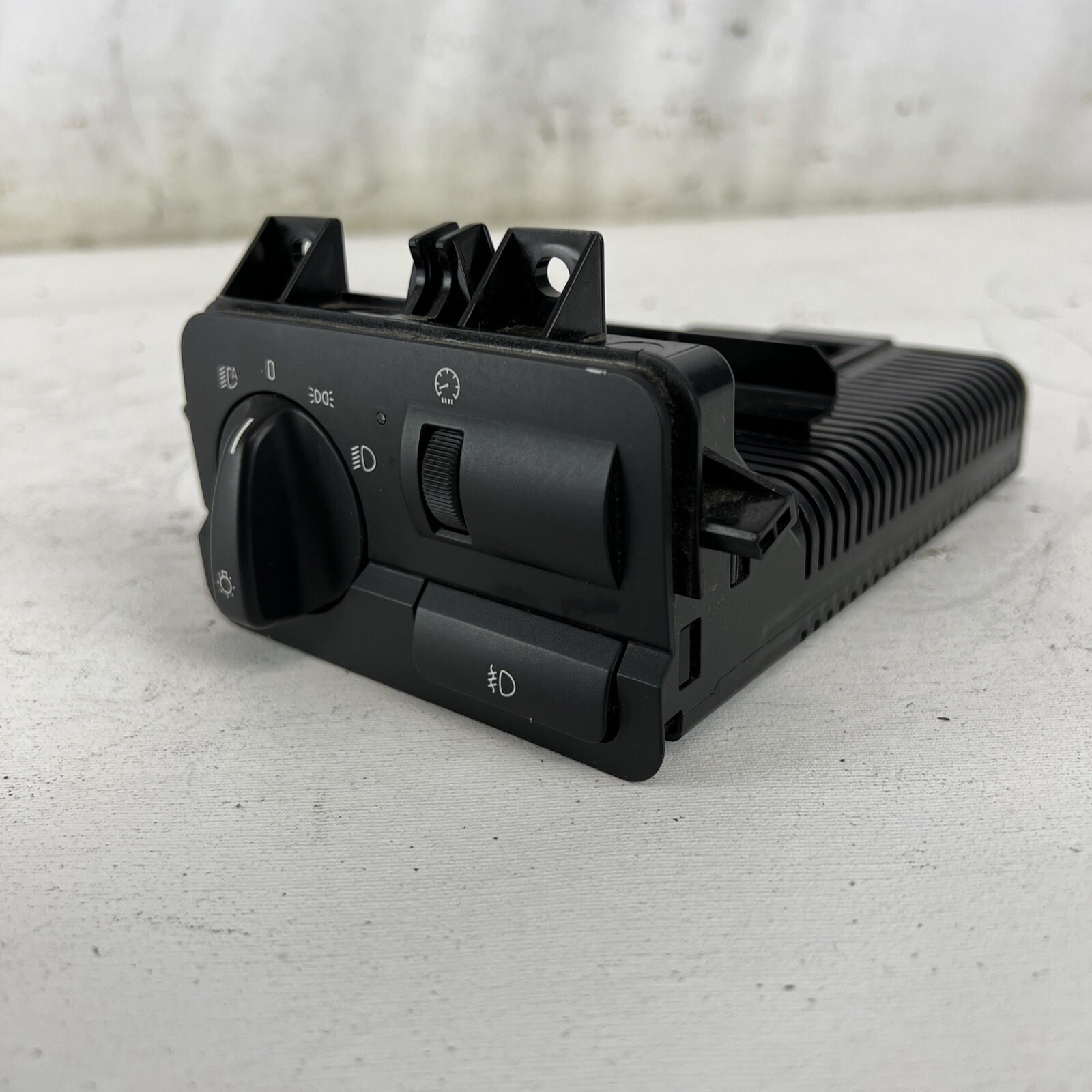 03 BMW M3 E46 OEM HEADLIGHT HEADLAMP DASH SWITCH 6925072 | eBay