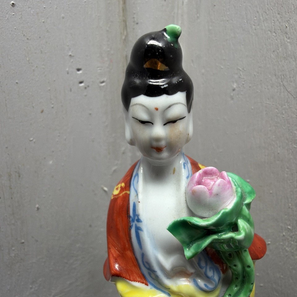 Vintage Chinese Quan Yin Figurine Sculpture Porcelain Lotus Flower 6 ...