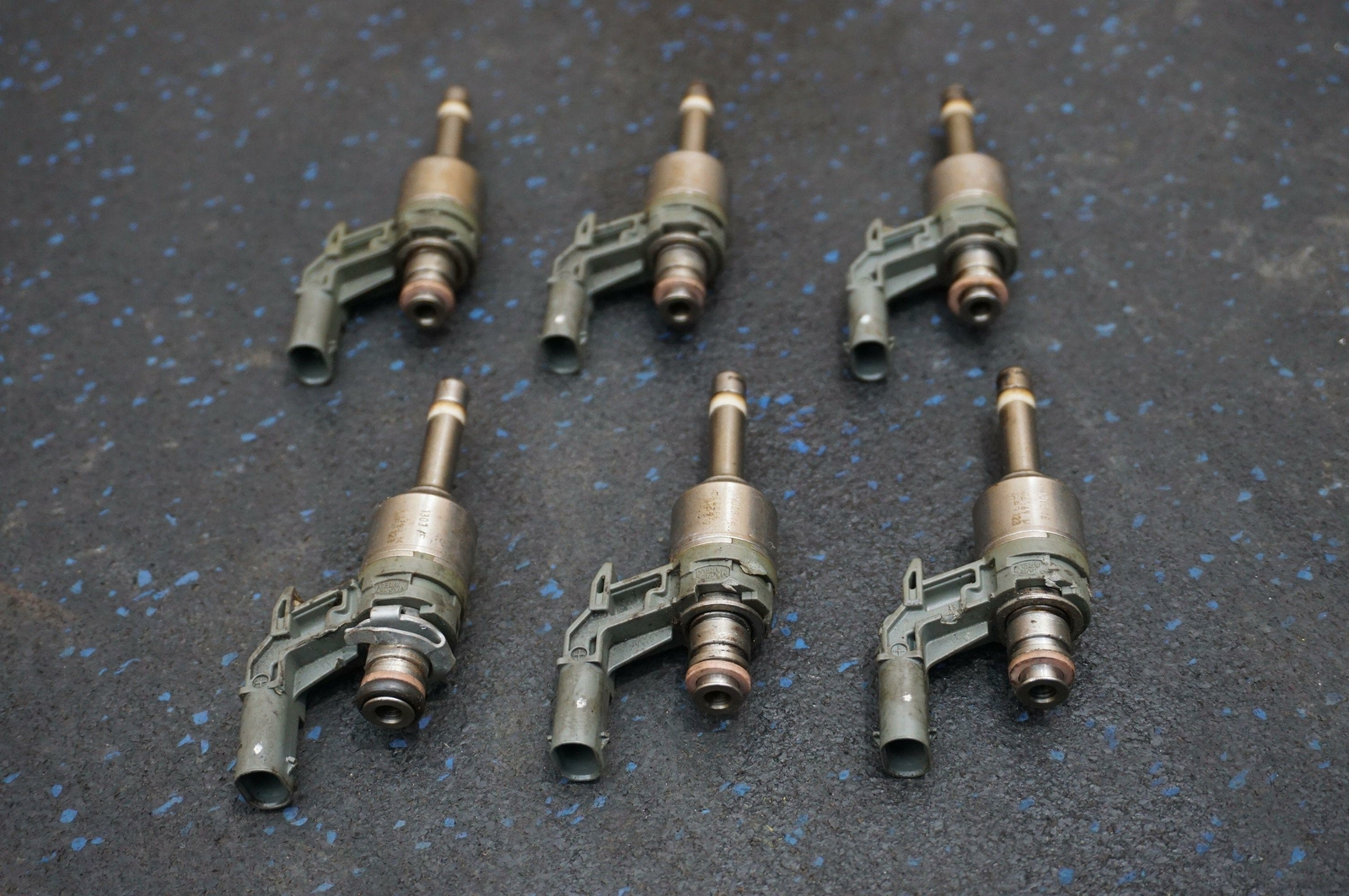 Set of 6 Fuel Injector 07P906036B OEM 6.3L W12 Audi A8 A8L D4 Typ 4H ...