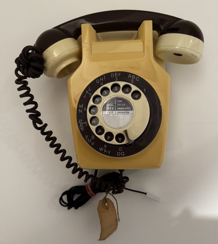 GPO 741 WALL MOUNTED ROTARY DIAL PHONE - IVORY/ BROWN -VOLUME CONTROL ...
