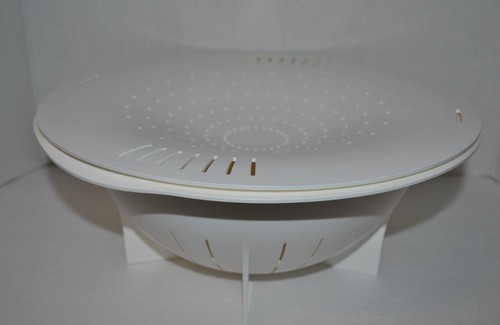 Tupperware White 3 Quart Double Colander and Cover 3106 | eBay