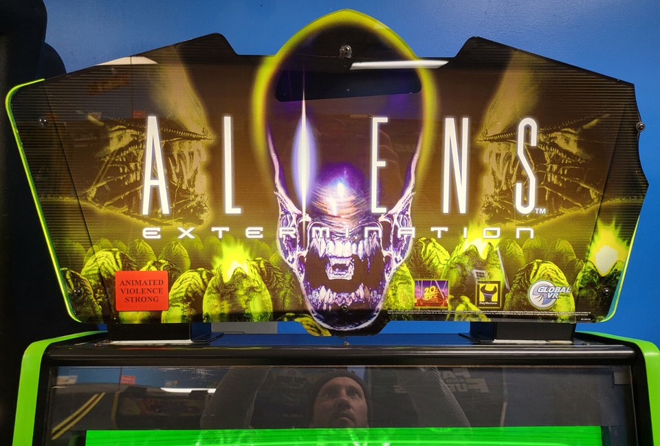 ALIENS EXTERMINATION Full Size Arcade Shooting Game- WORKING - 27" LCD ...