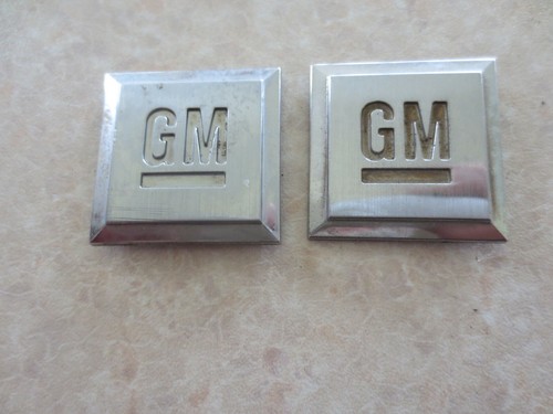 Original Chevrolet car small plastic GM emblem / / badge pair ...