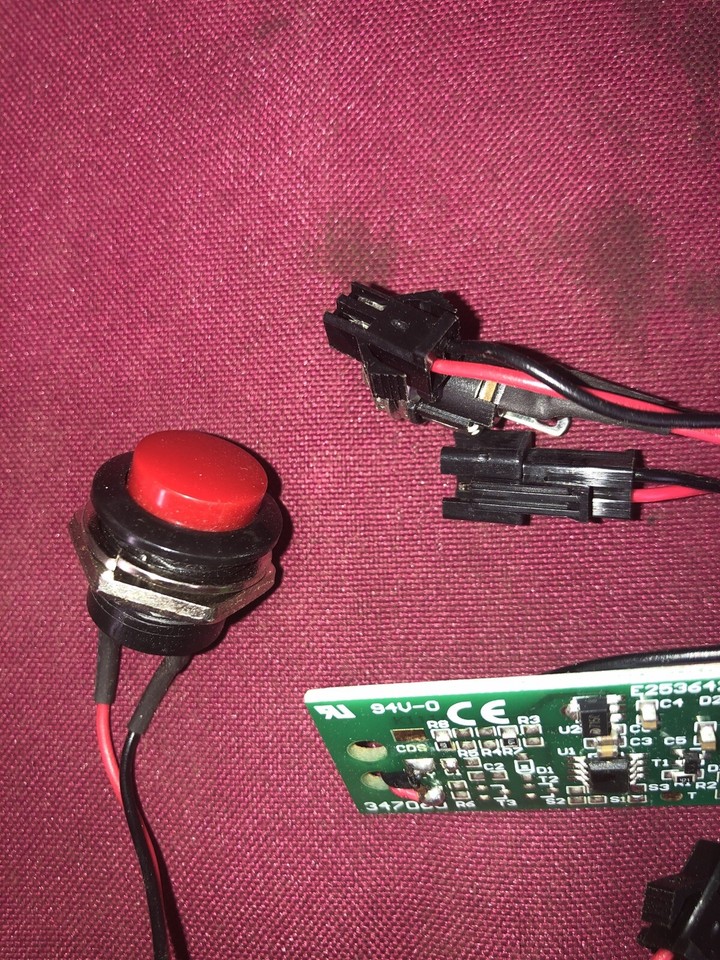 RU 94v-0 Circuit Board E253642 Y-D 347060 W/ Wires & Button (see ...