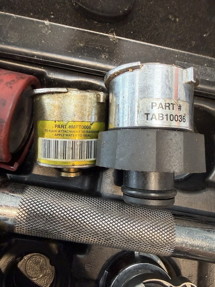 SNAP-ON SVTS272A COOLING SYSTEM PRESSURE SET - Read Description | eBay