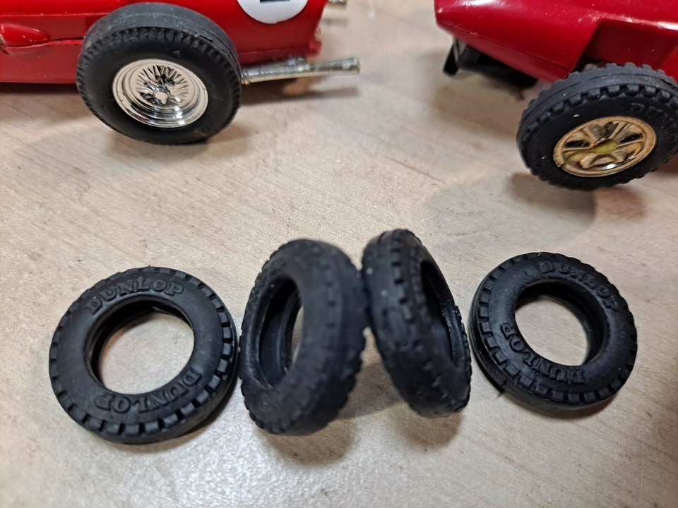 SCALEXTRIC NEW GRIPPY TYRES C62 C68 69 C88 & OTHERS FROM THE 60'S TWO ...