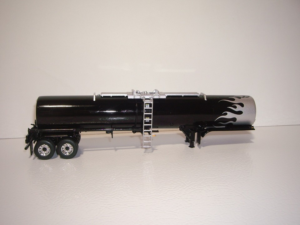 DCP FIRST GEAR 1/64 BLACK WITH SILVER FLAMES TANDEM AXLE BRENNER ...