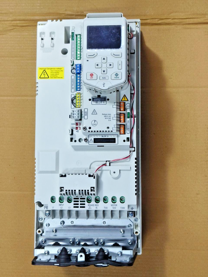 NEW ABB ACH580-01-033A-4+B056 VARIABLE FREQUENCY DRIVE 32/27A 3PHASE ...