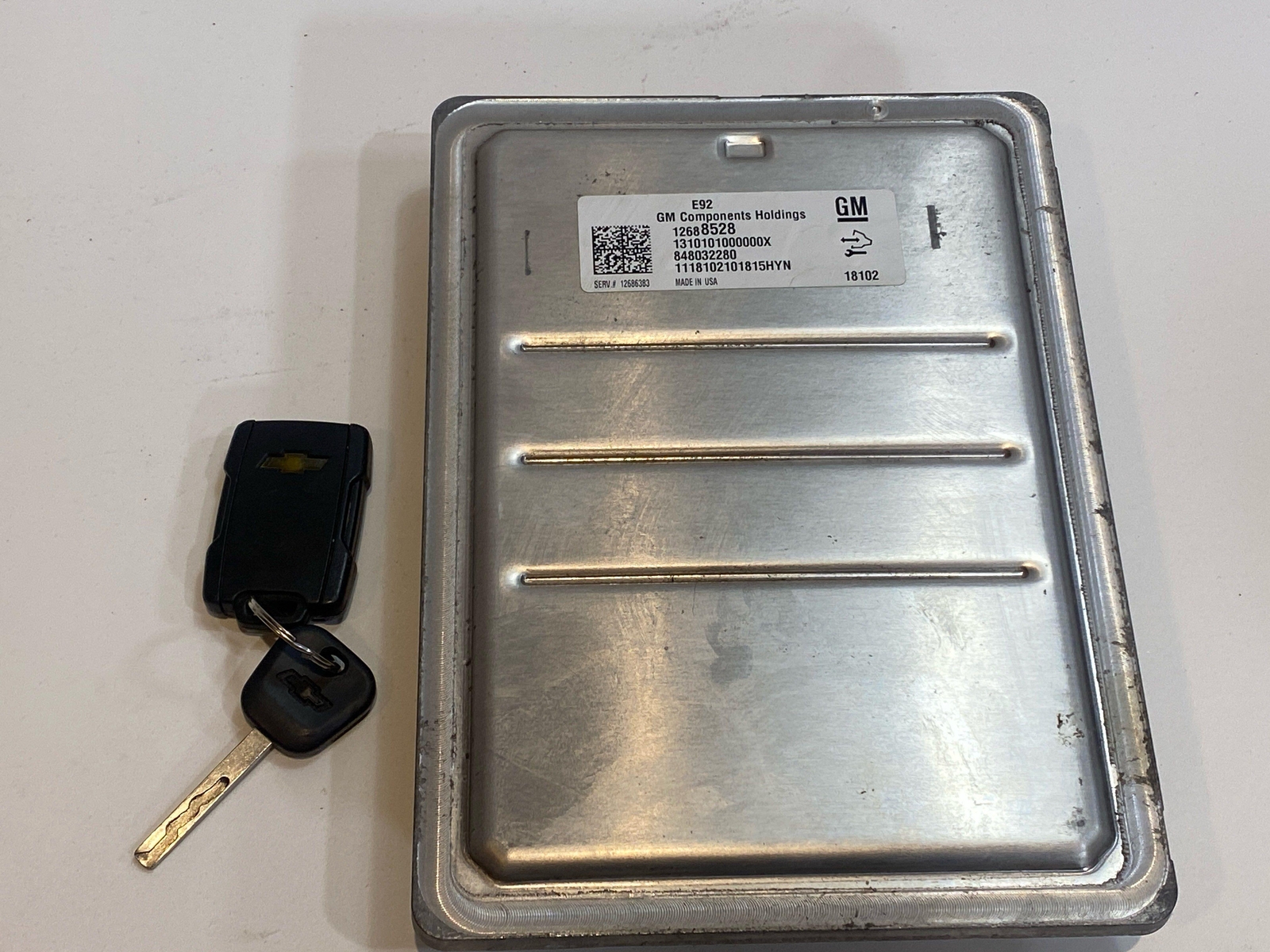 Fits 2018 CHEVY SUBURBAN 1500 5.3L AT ECM Engine Control Module w Key ...