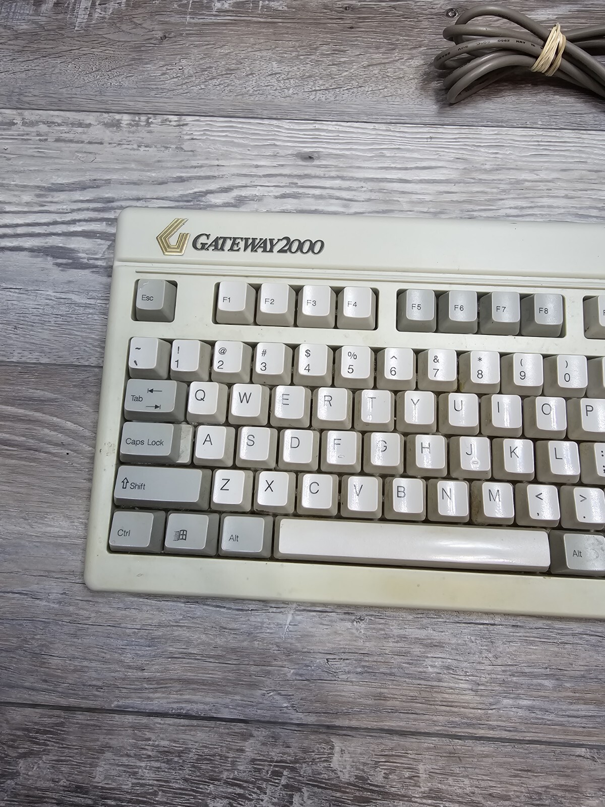 Lot (2) Gateway 2000 Keyboards 21960001-00-102 (1) SK-9921 Keybrd (3 ...