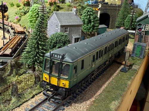 LIMA Class 121 DMU Bubble Car W55020 BR Green Diesel Loco Livery Fully ...