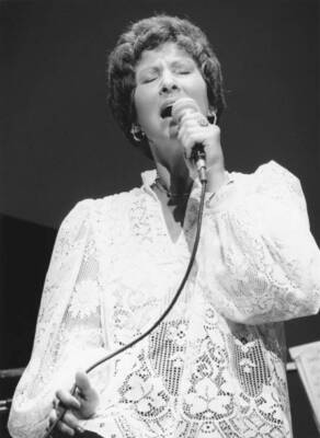 Irene Kral Singing At Abc Hall Abc Hall Tokyo OLD JAZZ PHOTO | eBay