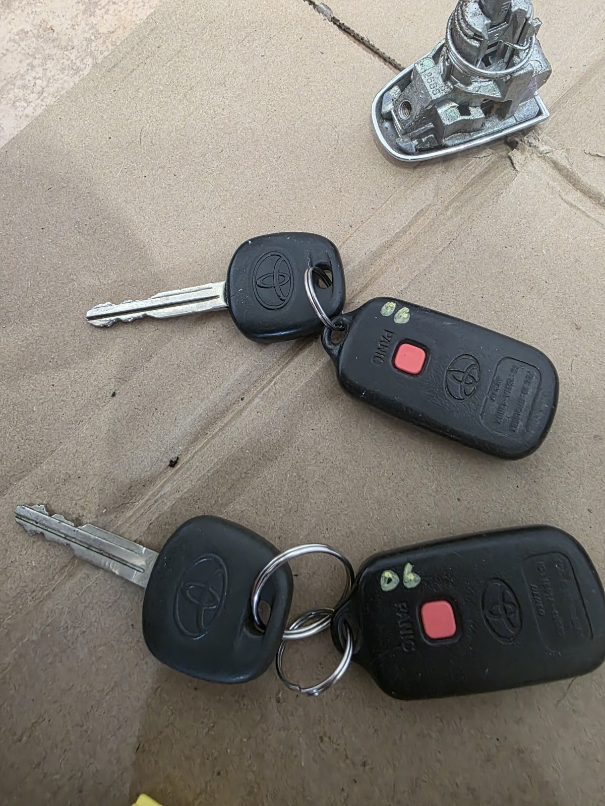 03-09 Toyota 4runner Ignition Switch W/ 2 Keys & FOB, Lock Cylinders ...